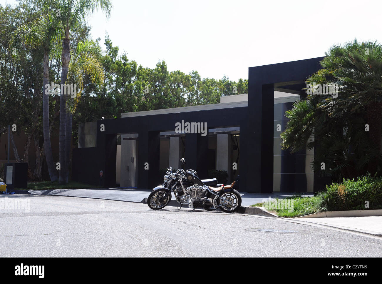 Keanu reeves home hi-res stock photography and images - Alamy