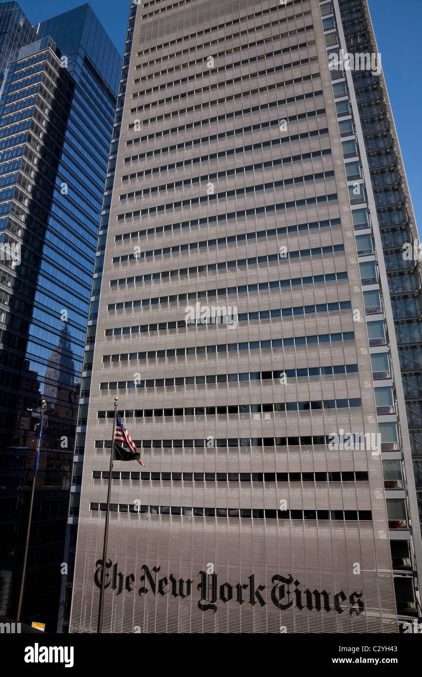 The New York Times Building, 620 Eighth Avenue, NYC Stock Photo - Alamy