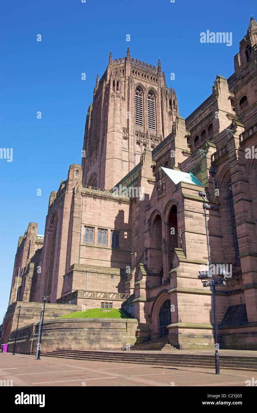 Liverpool anglican cathedral hi-res stock photography and images - Alamy