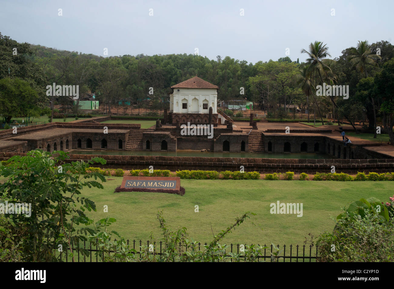 Safa Shahouri Masjid at Ponda Stock Photo - Alamy