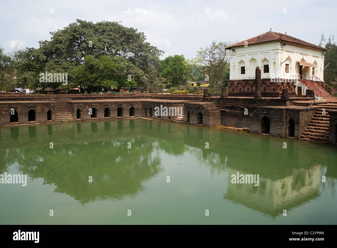 Safa Shahouri Masjid at Ponda Stock Photo - Alamy