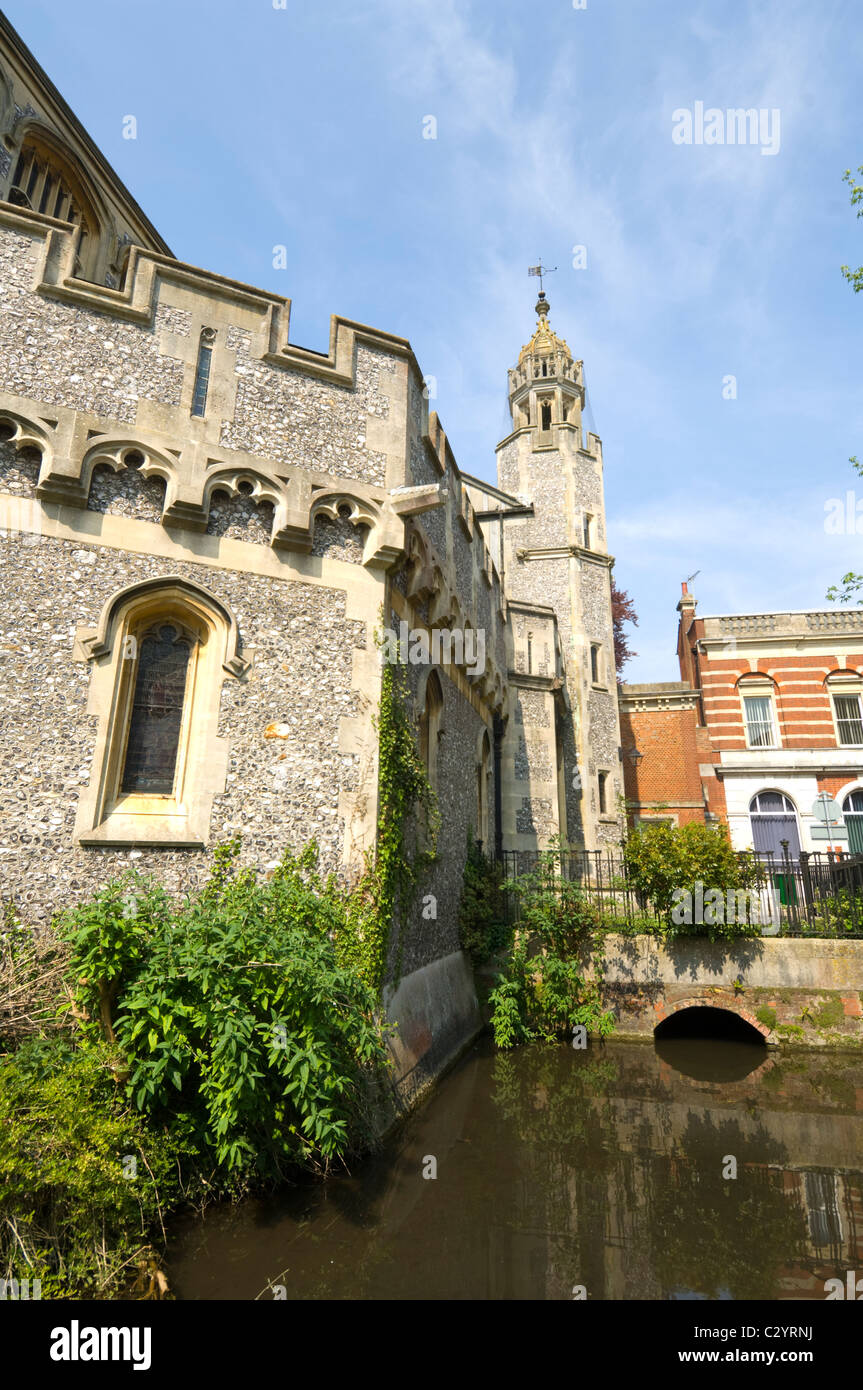 Romsey abbey hi-res stock photography and images - Alamy