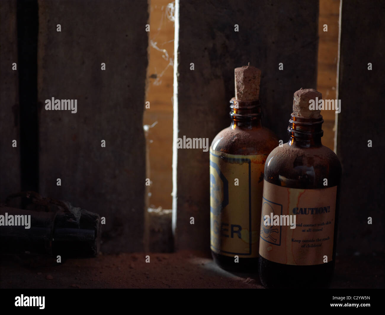 Old shed old bottles hi-res stock photography and images - Alamy