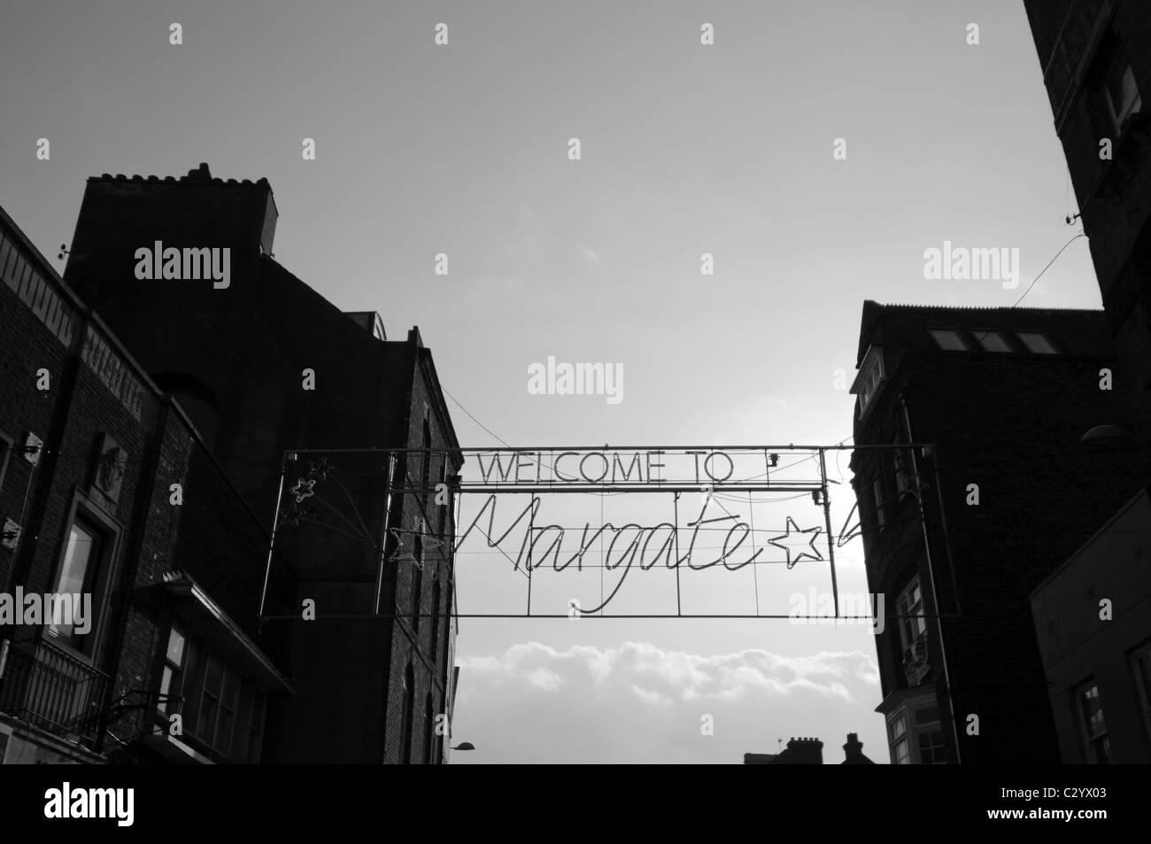 Welcome to Margate sign (black and white Stock Photo - Alamy