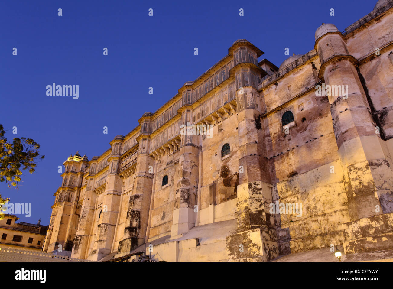 Massive palace complex hi-res stock photography and images - Alamy