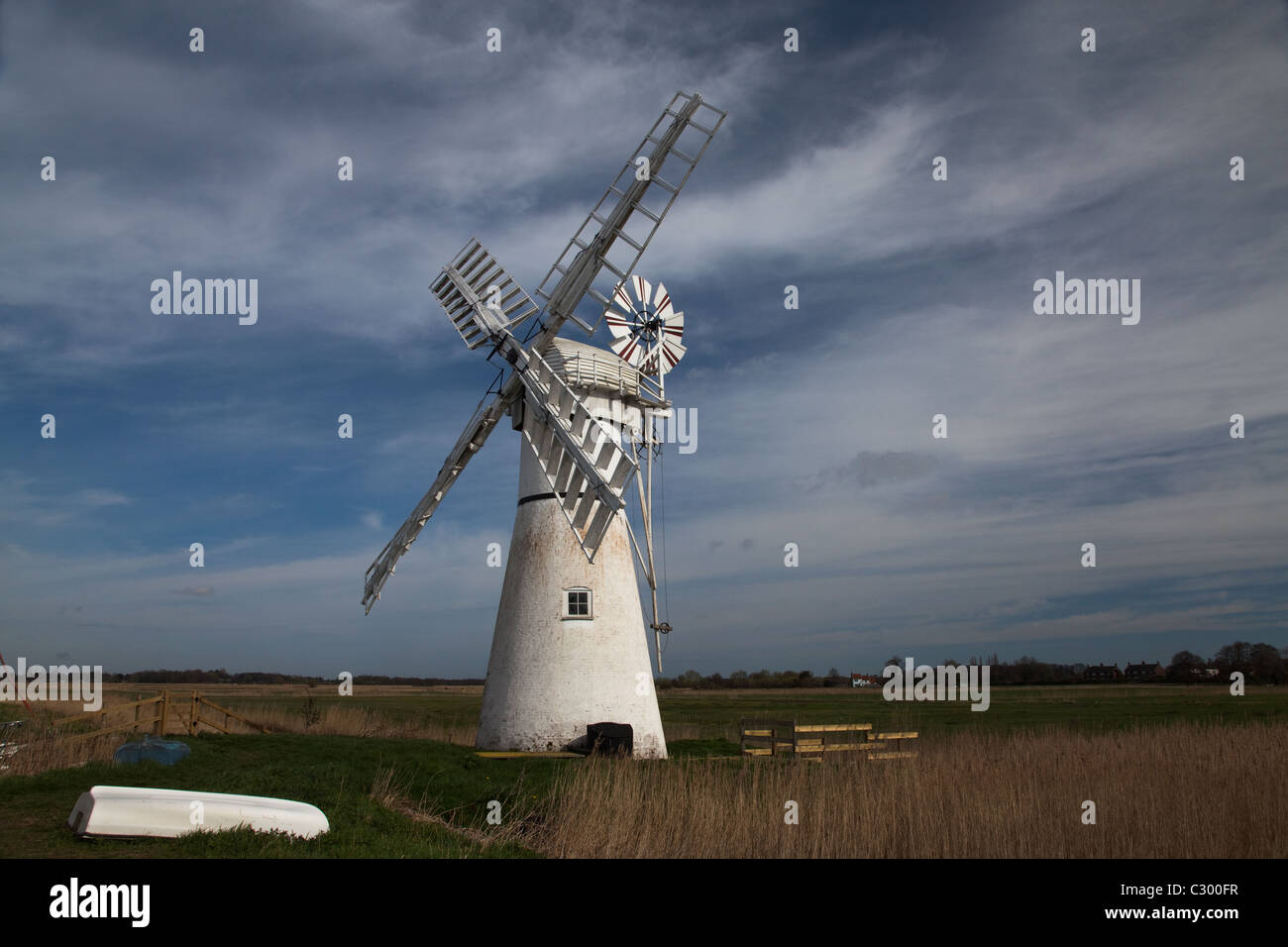 Thurne Windmill, Broadland, Norfolk Stock Photo - Alamy