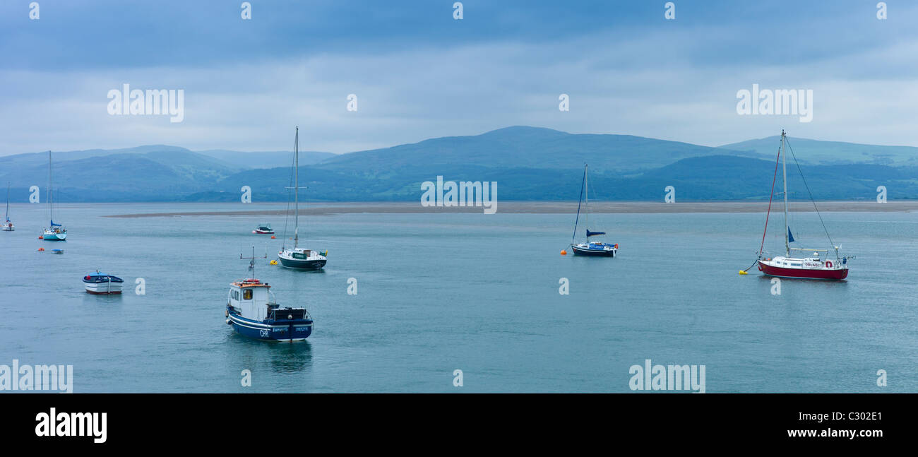 Welsh boats hi-res stock photography and images - Alamy