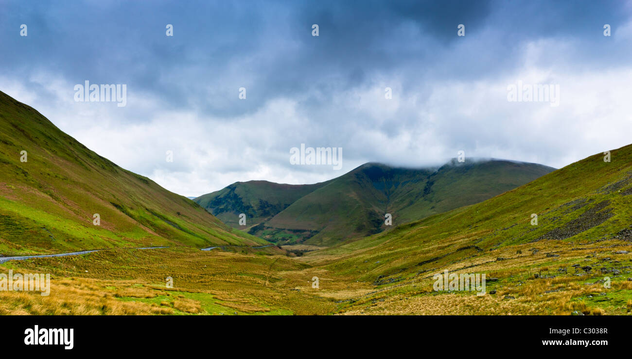 The road over Oerddrws Pass (Bwlch Oerddrws), one of the highest in ...