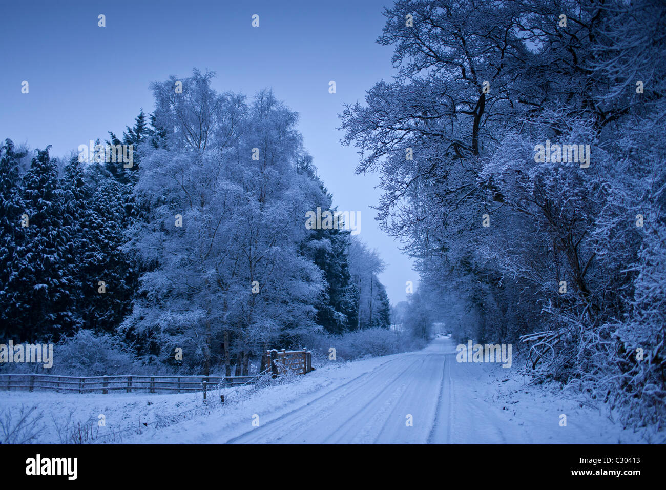 Traditional snow scene in The Cotswolds, Swinbrook, Oxfordshire, United ...
