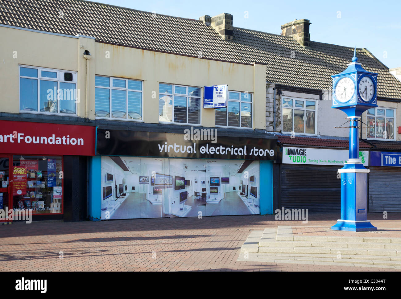 Virtual retail shop in Redcar, Teesside Stock Photo - Alamy