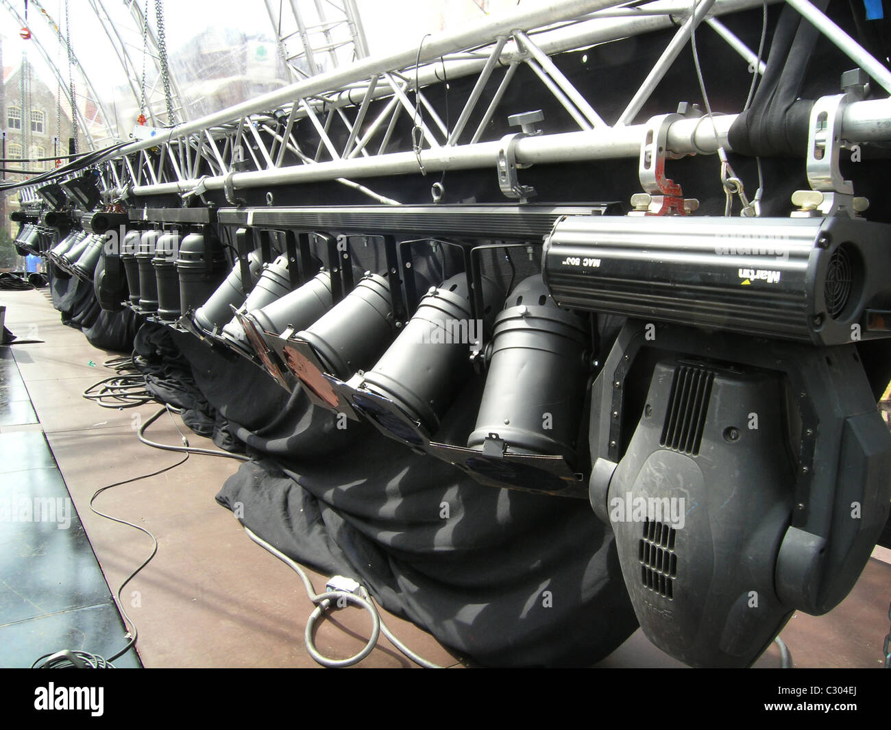 Road crew concert hi-res stock photography and images - Alamy