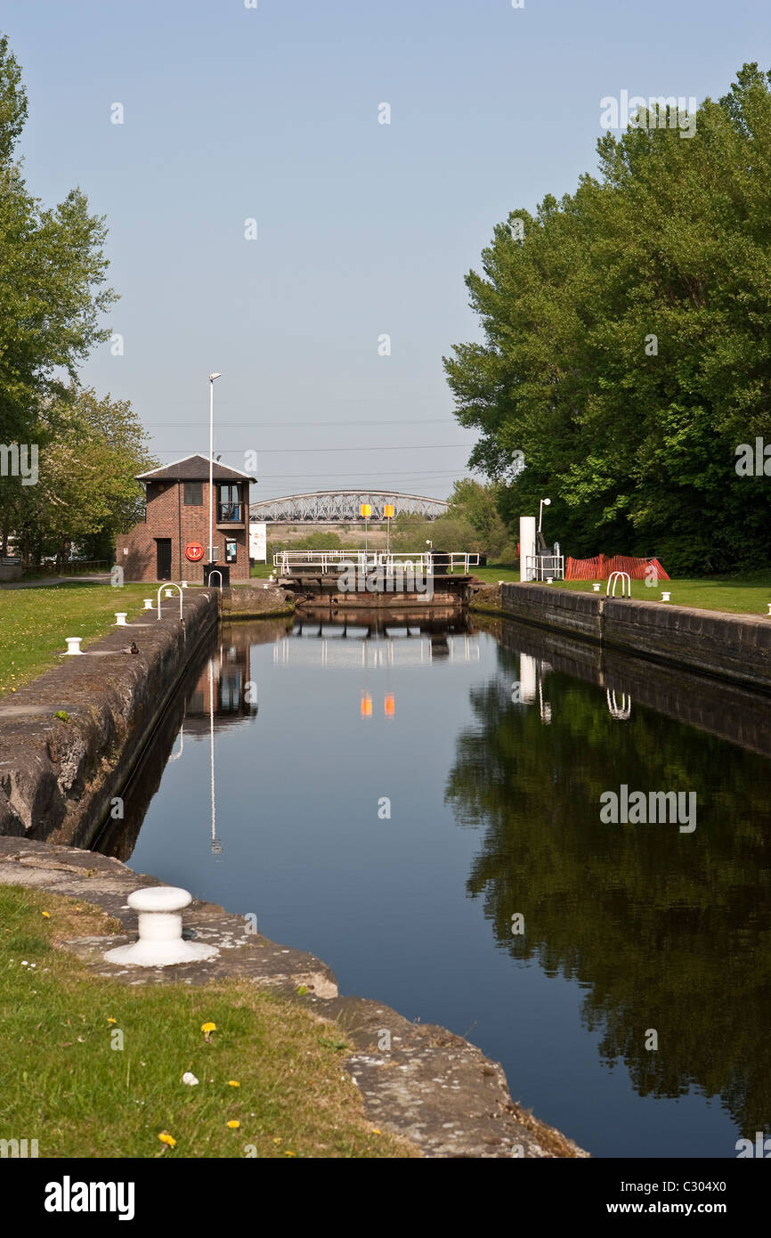 Bulholme Lock on the Aire and Calder Navigation Stock Photo - Alamy