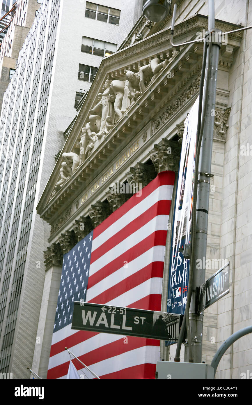 Us stock market wall street hi-res stock photography and images - Alamy