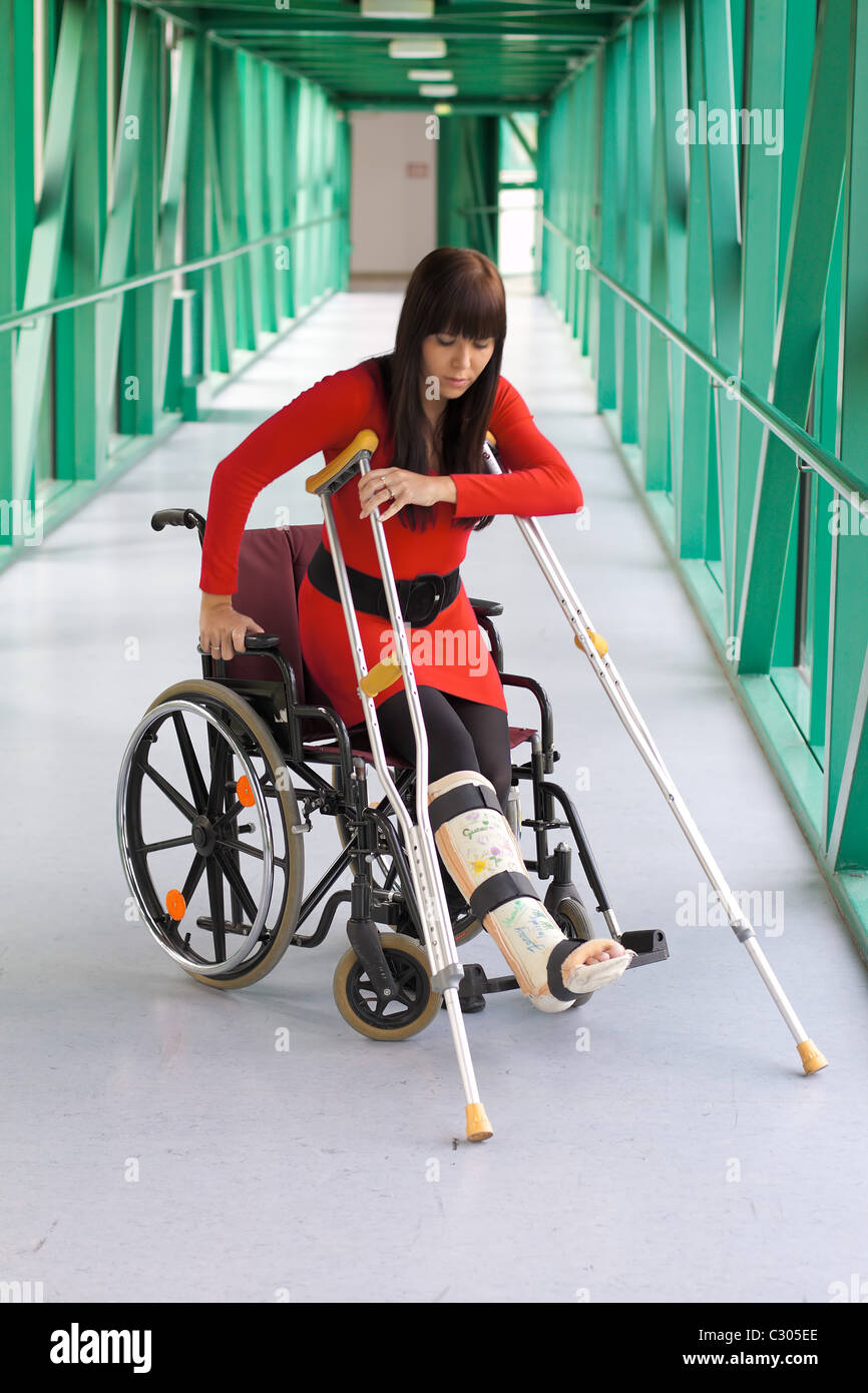 Woman Leg Cast High Resolution Stock Photography and Images - Alamy