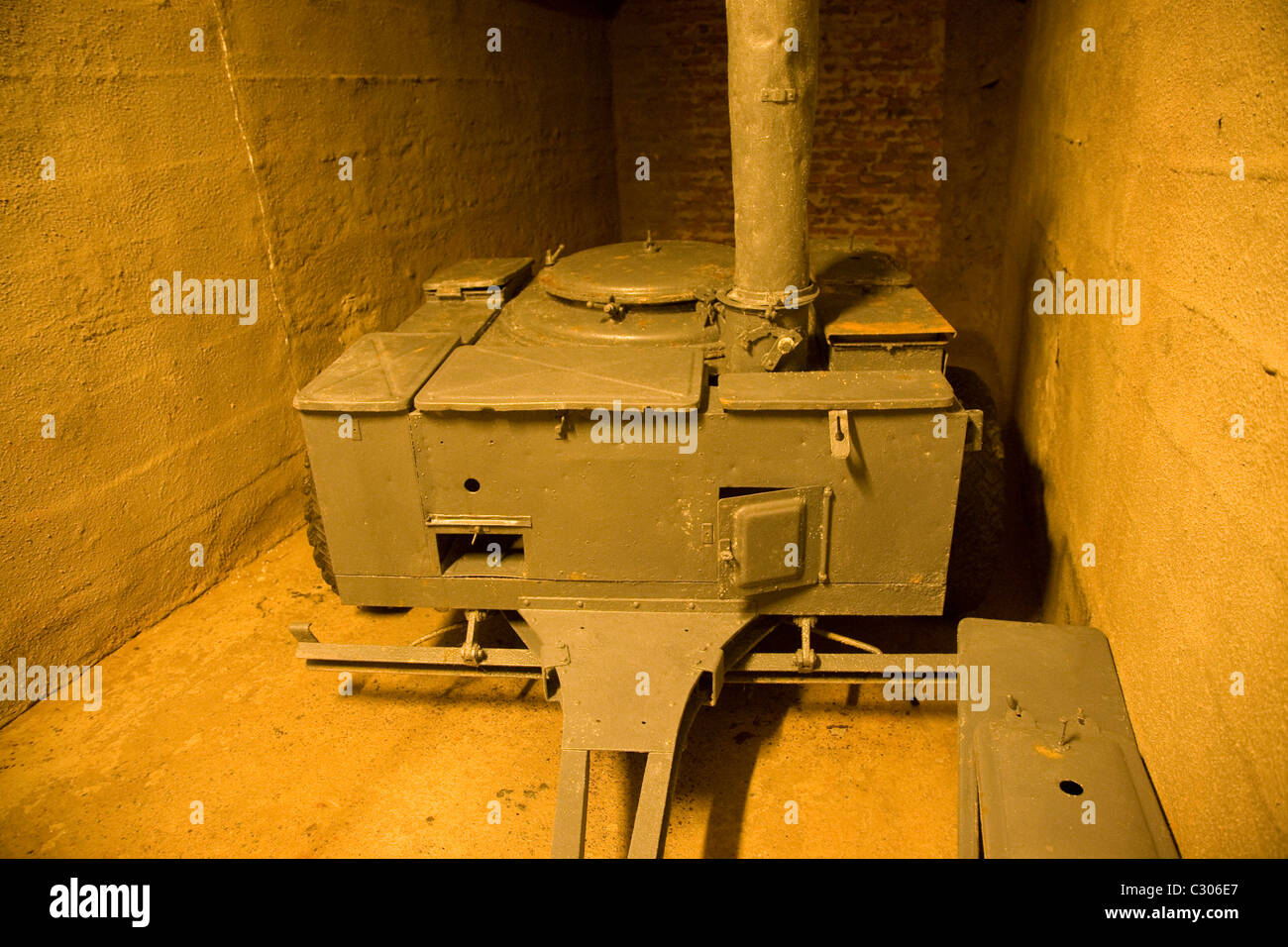 German field kitchen hi-res stock photography and images - Alamy