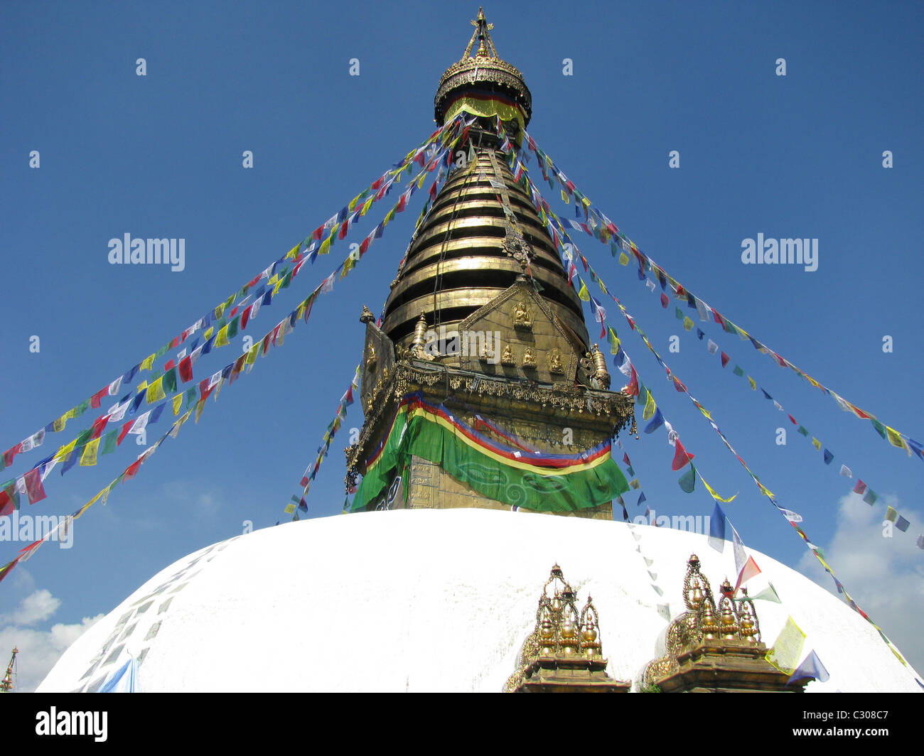 Buddhist stupa in Swayambhunath (Monkey temple), Kathmandu, Nepal Stock ...