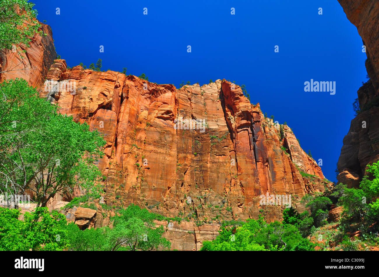 Travel tourism sheer cliff dramatic landscape hi-res stock photography ...