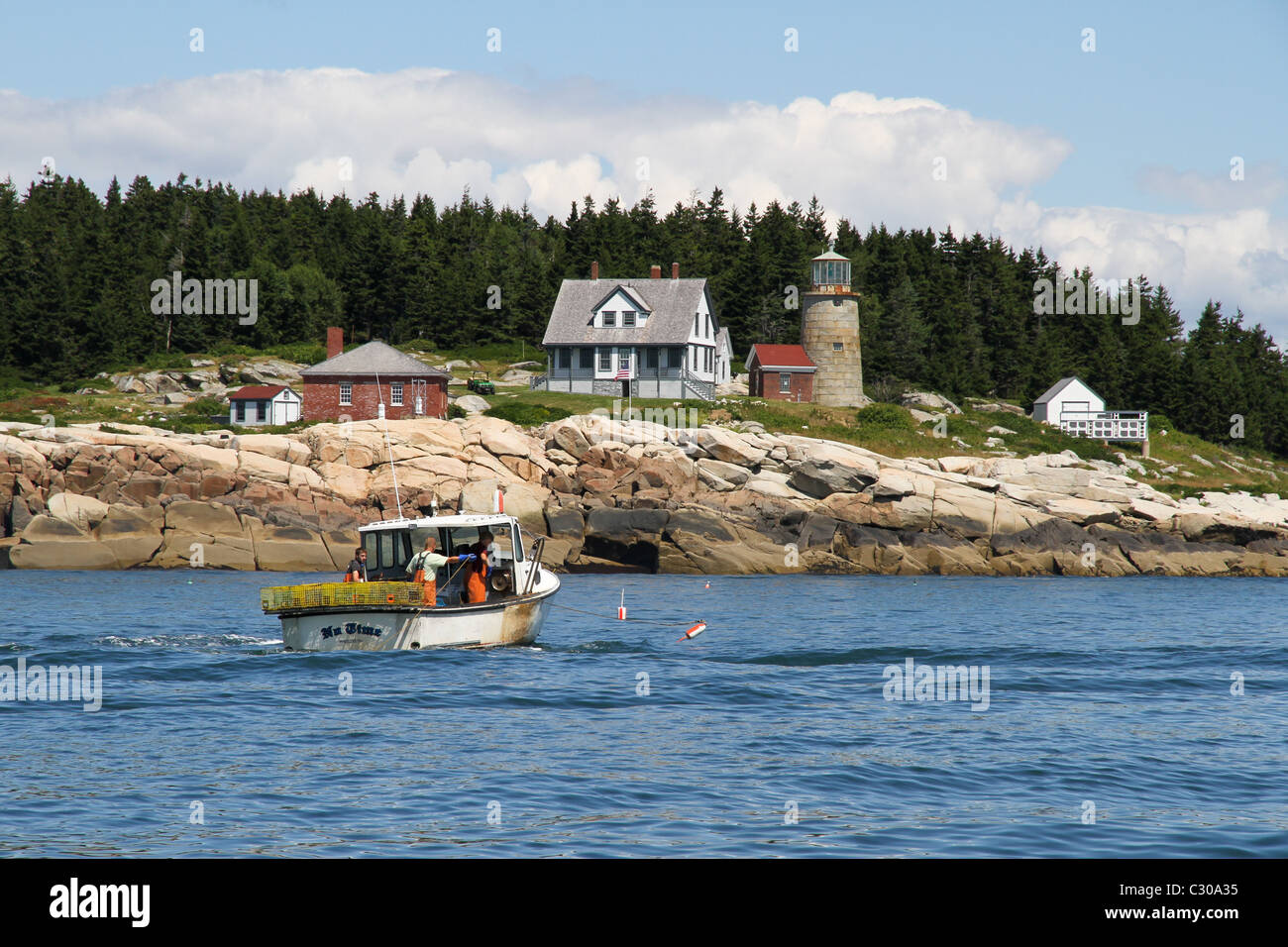 Whitehead Island Light, Muscle Ridge Channel Stock Photo - Alamy
