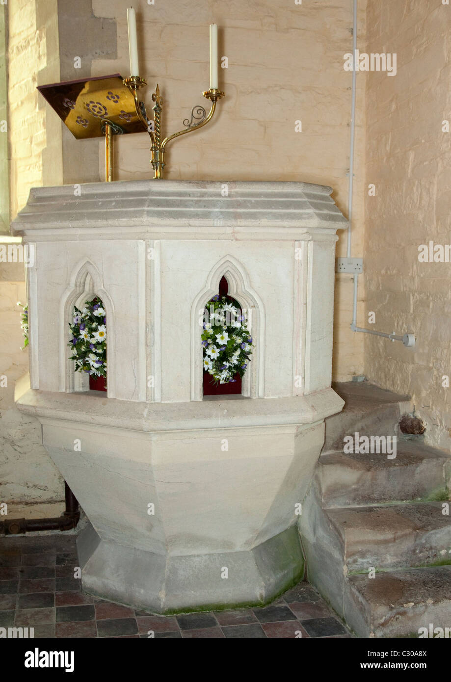 Preacher in pulpit hi-res stock photography and images - Alamy