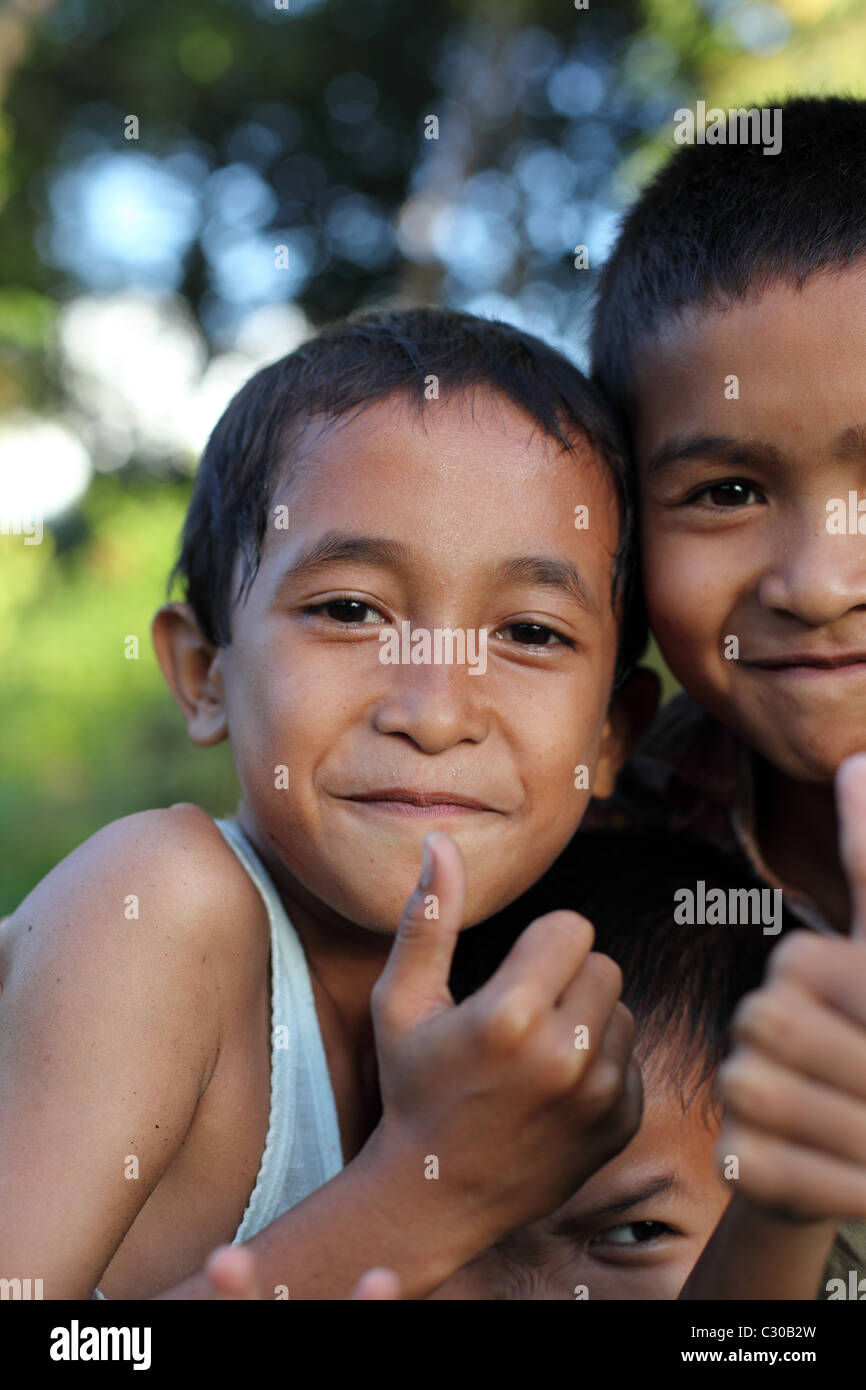 Children of Walo Village in north Nias Stock Photo - Alamy
