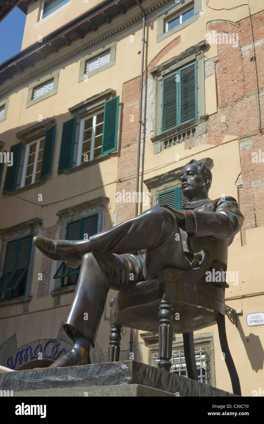 Italy tuscany lucca bronze statue hi-res stock photography and images ...