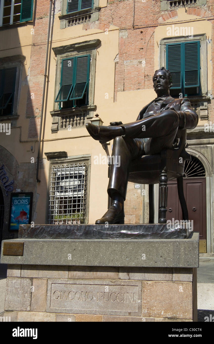 Statue of composer Giacomo Puccini in Lucca Tuscany Italy Stock Photo ...