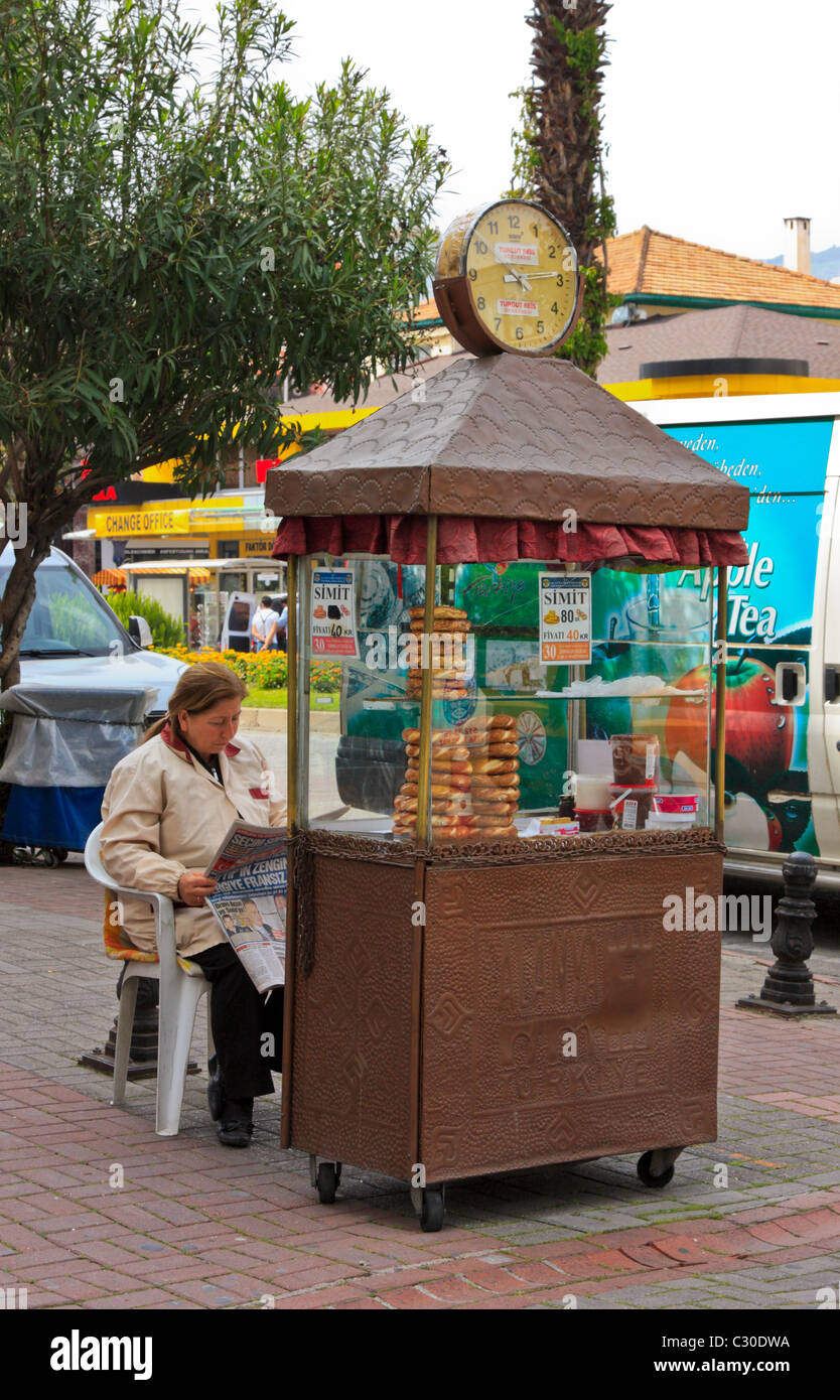 Bagel stand hi-res stock photography and images - Alamy