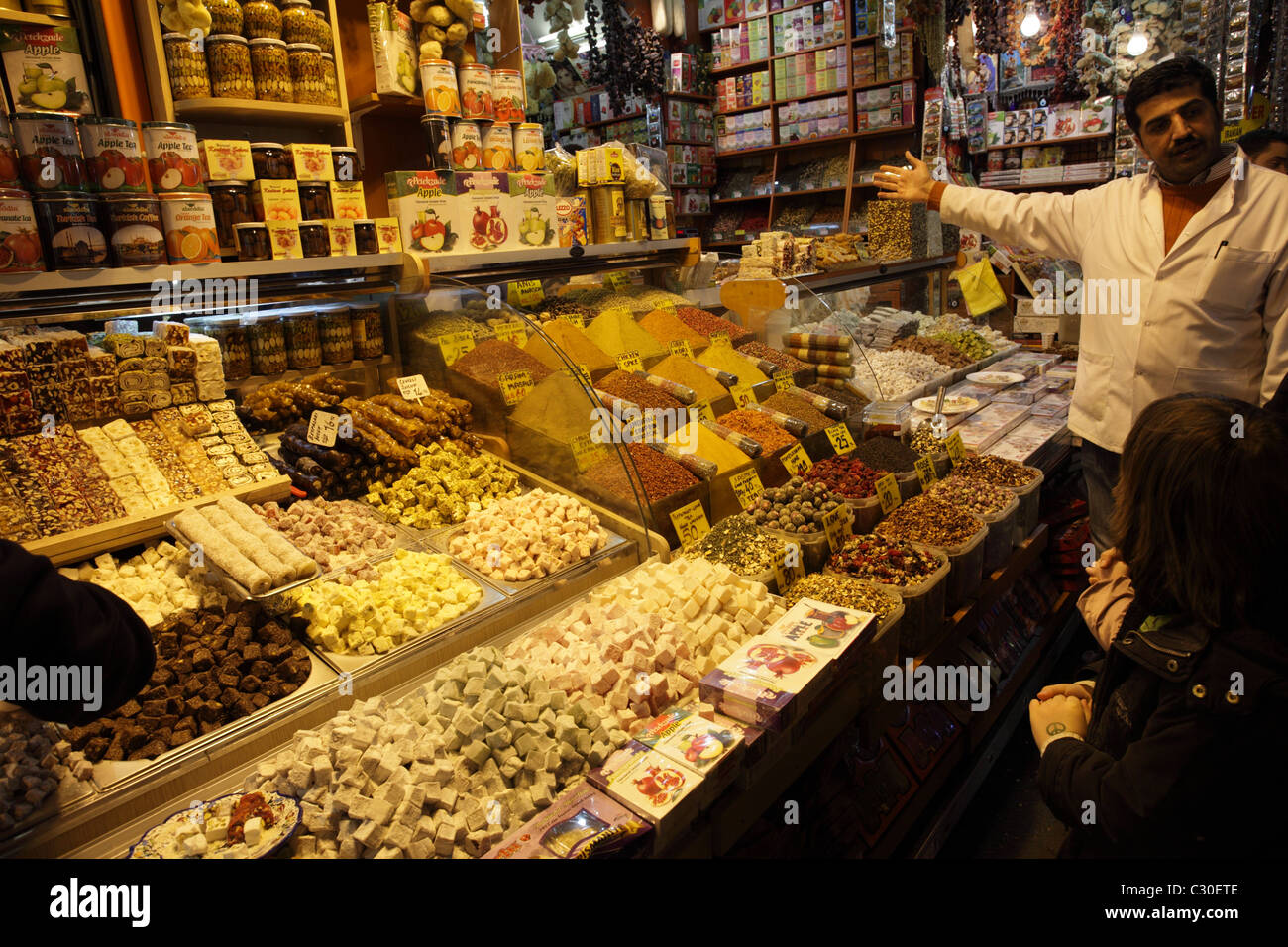 Sweet and spice stall, Grand Bazaar, Istanbul, Turkey Stock Photo - Alamy