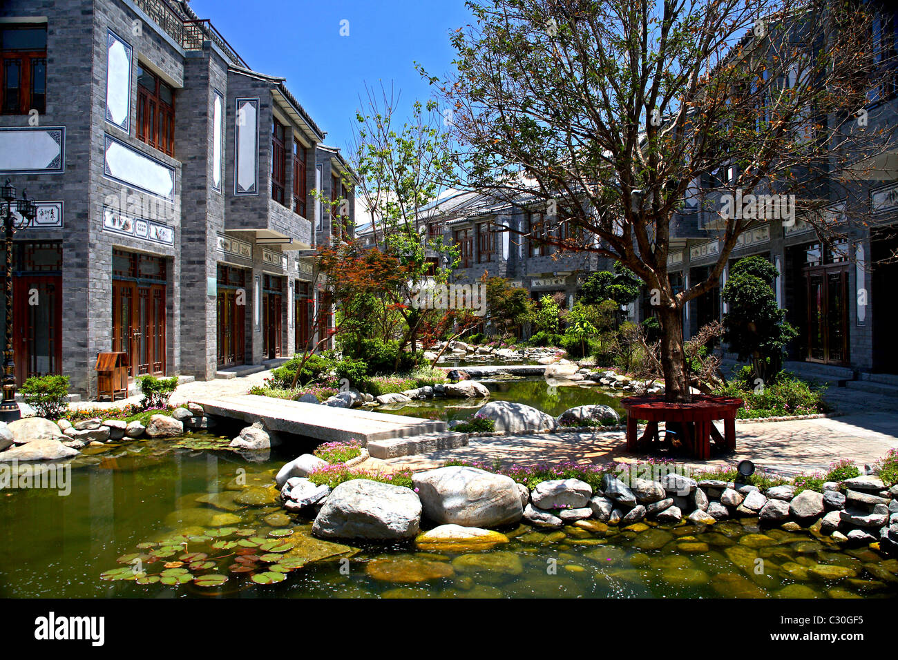 China chinese architecture hi-res stock photography and images - Alamy