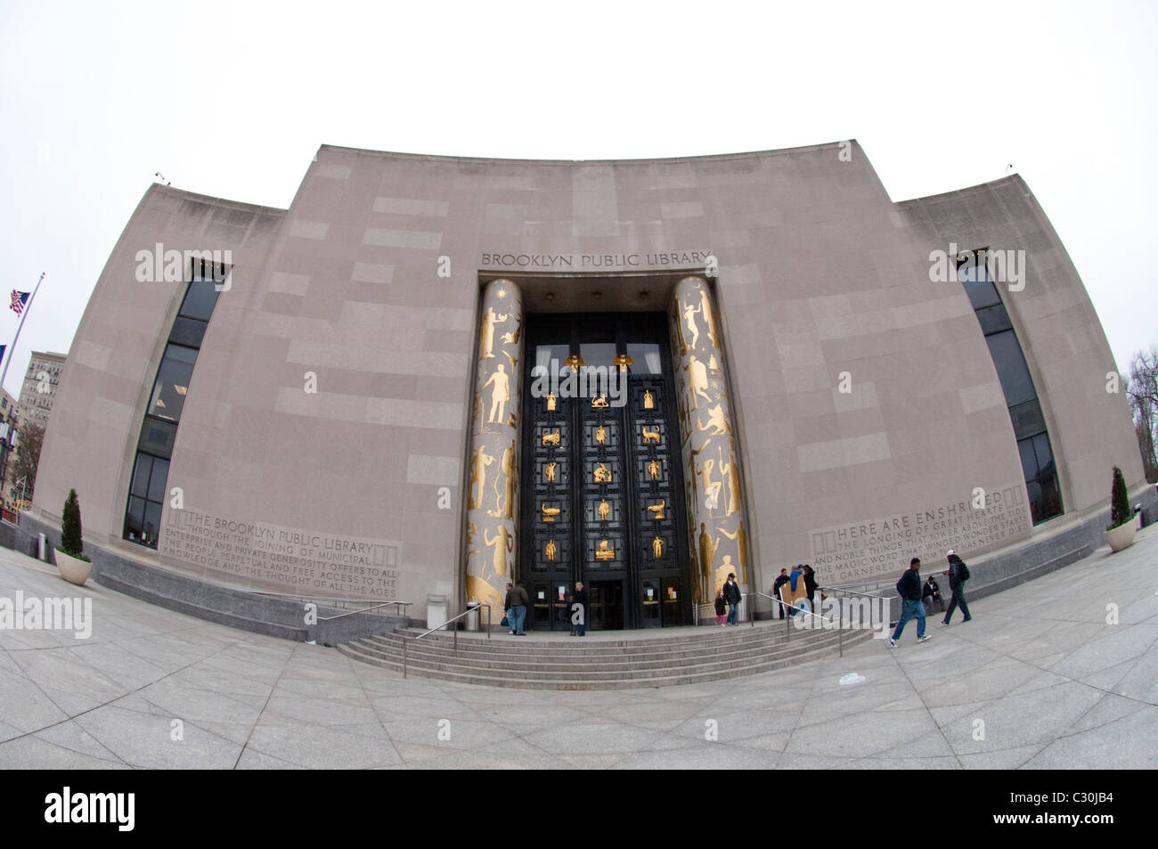 The main branch of the Brooklyn Public Library on Grand Army Plaza in ...