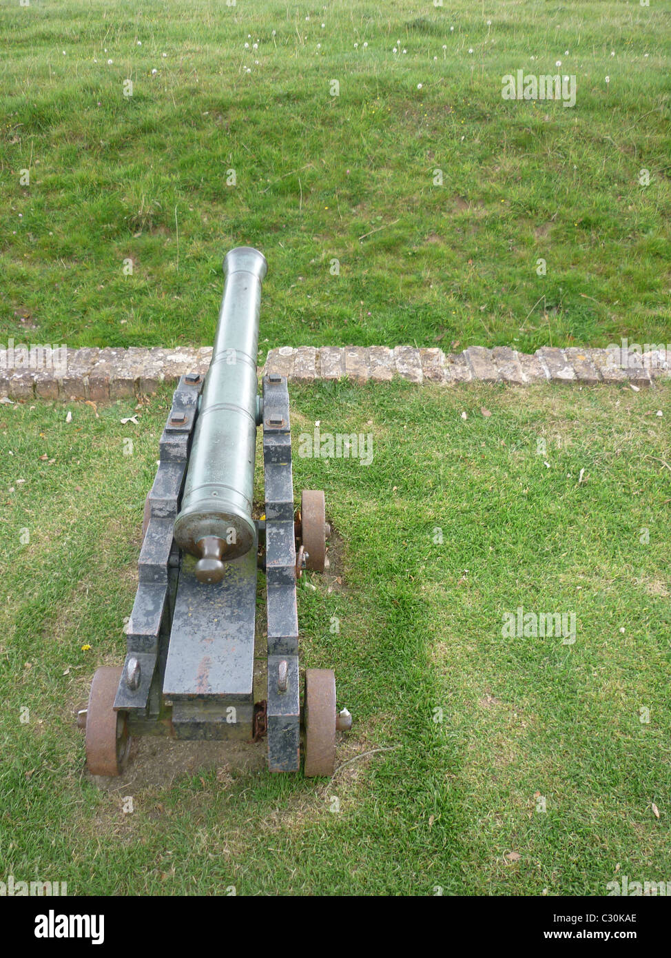 Cannon gun fire hi-res stock photography and images - Alamy