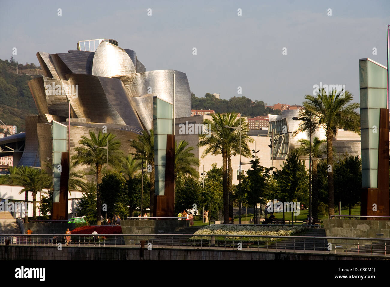 Frank gehry guggenheim museum hi-res stock photography and images - Alamy