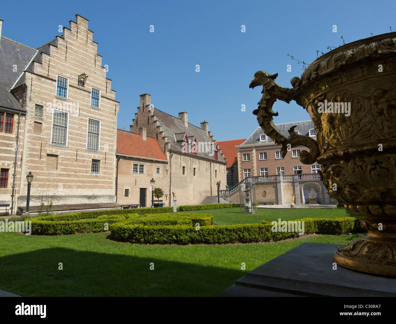 Garden of the Markiezenhof city palace in Bergen op Zoom, Noord Brabant ...