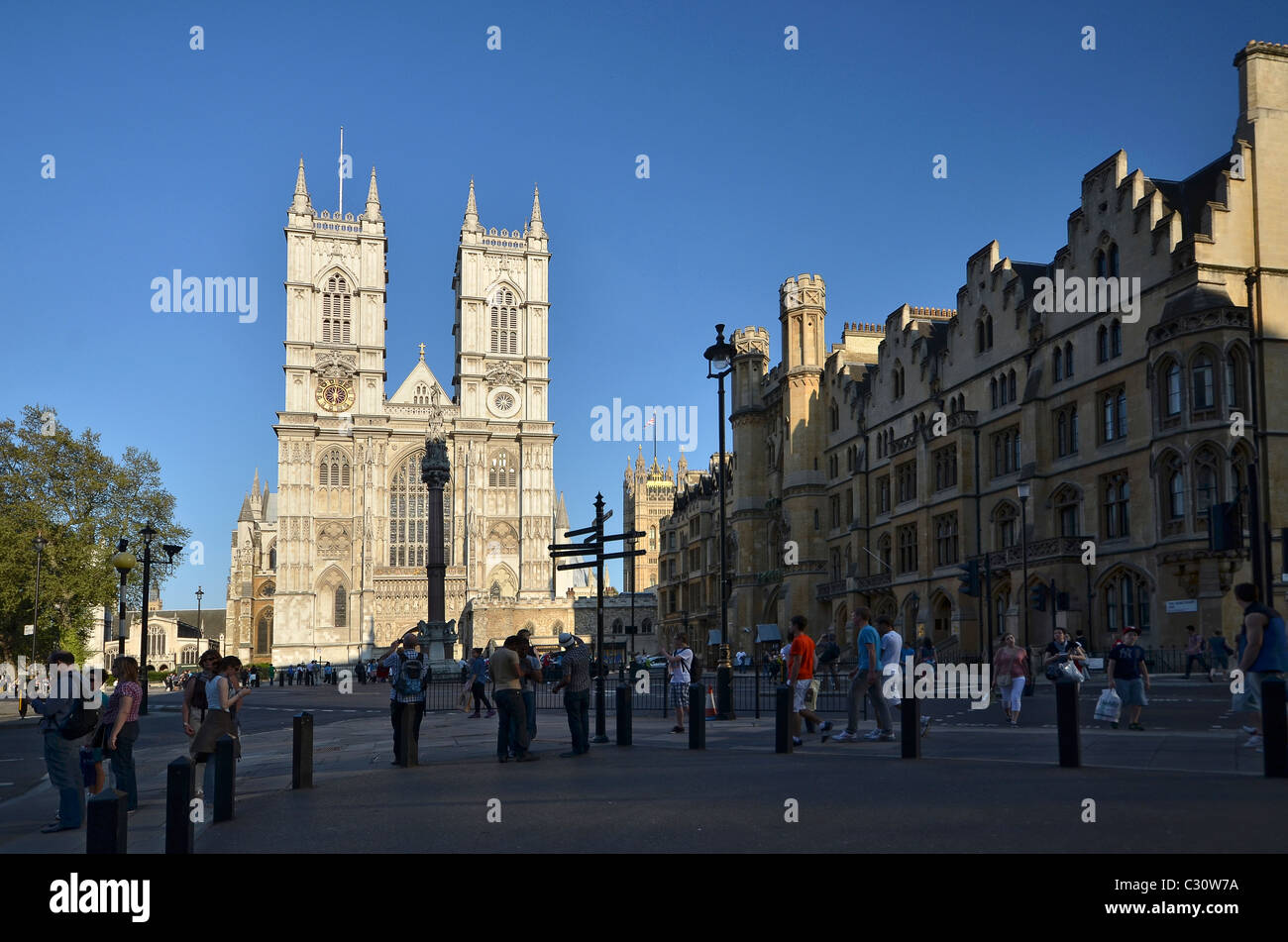 London monarchs hi-res stock photography and images - Alamy