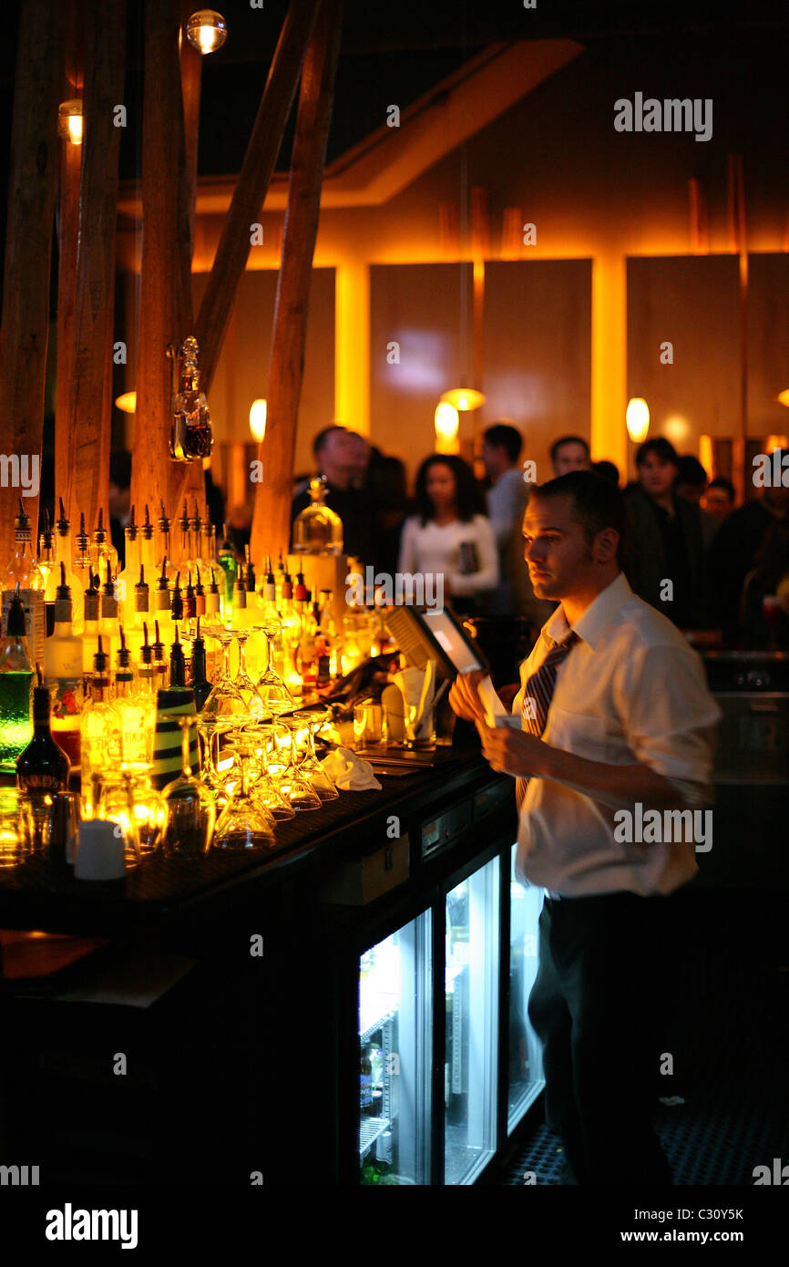 Bartender patrons hi-res stock photography and images - Alamy