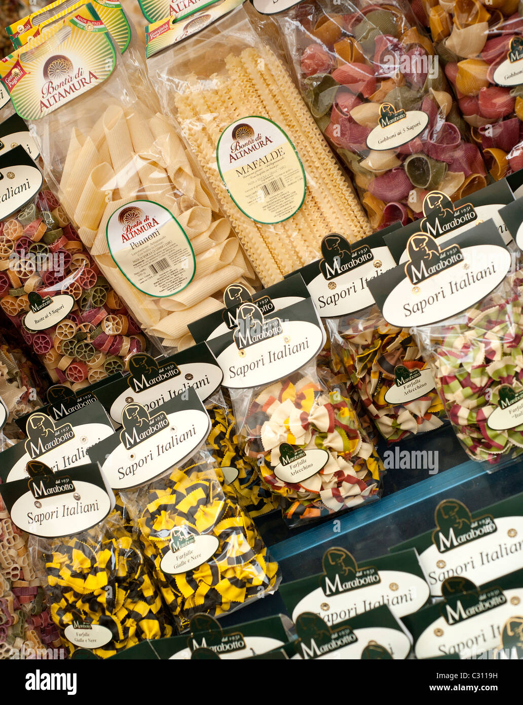 Rome, Italy - April 22nd, 2011 - Pasta for sale Stock Photo - Alamy