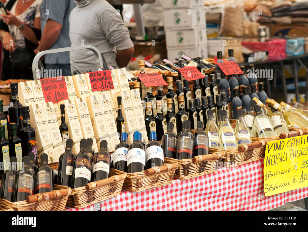 Market bottles hi-res stock photography and images - Alamy