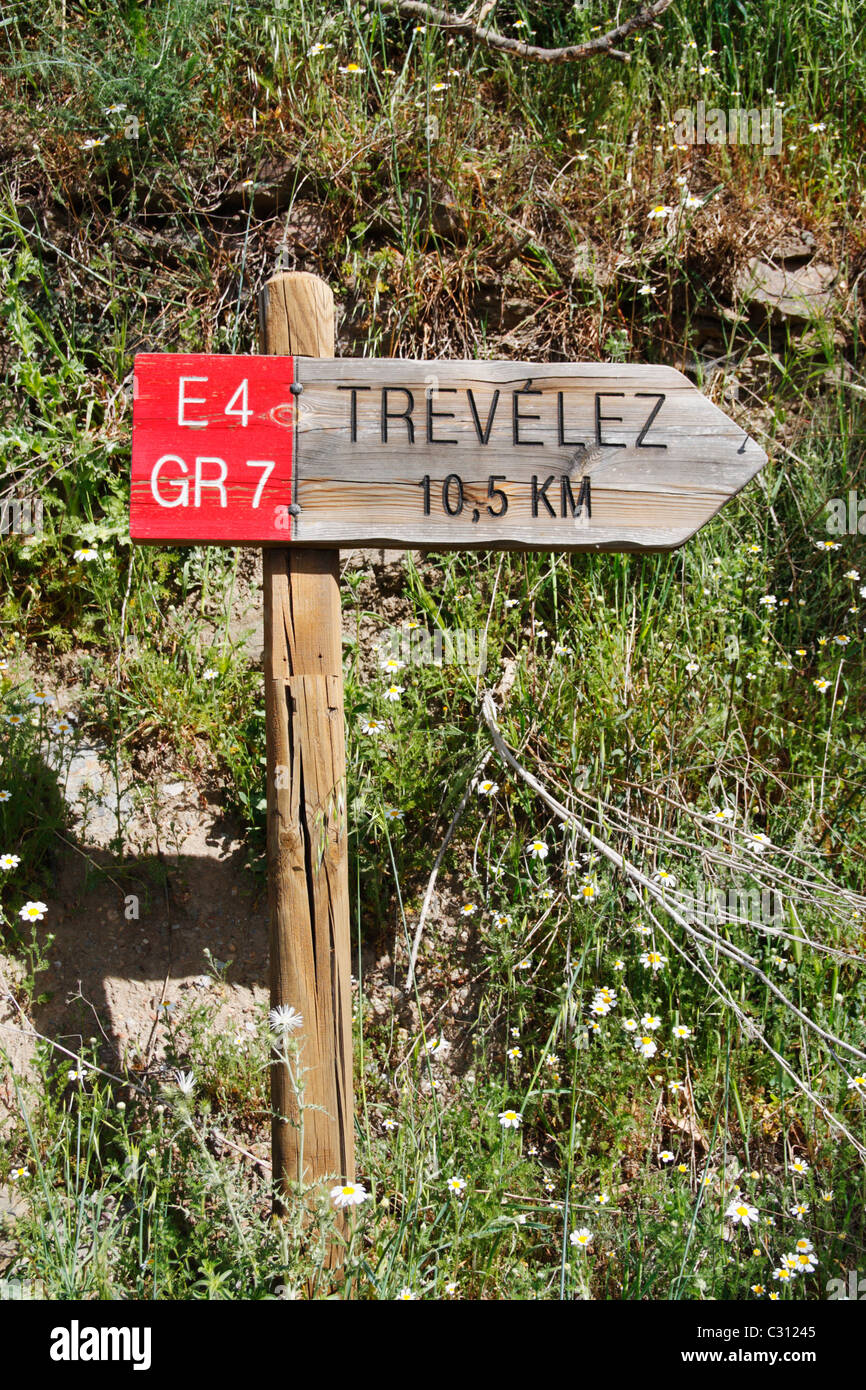 Walking signpost alpujarras hi-res stock photography and images - Alamy