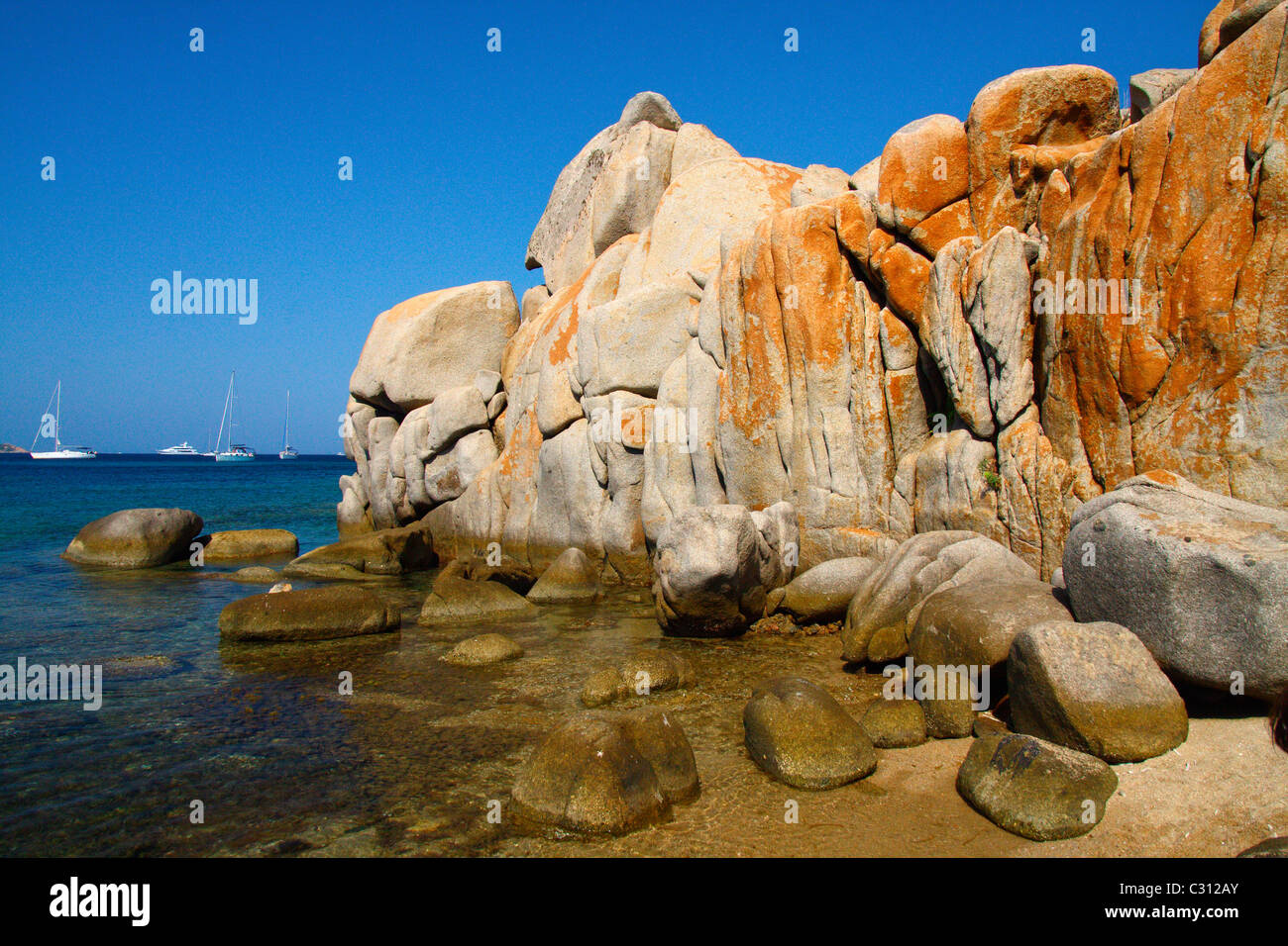 Lavezzi islands hi-res stock photography and images - Alamy