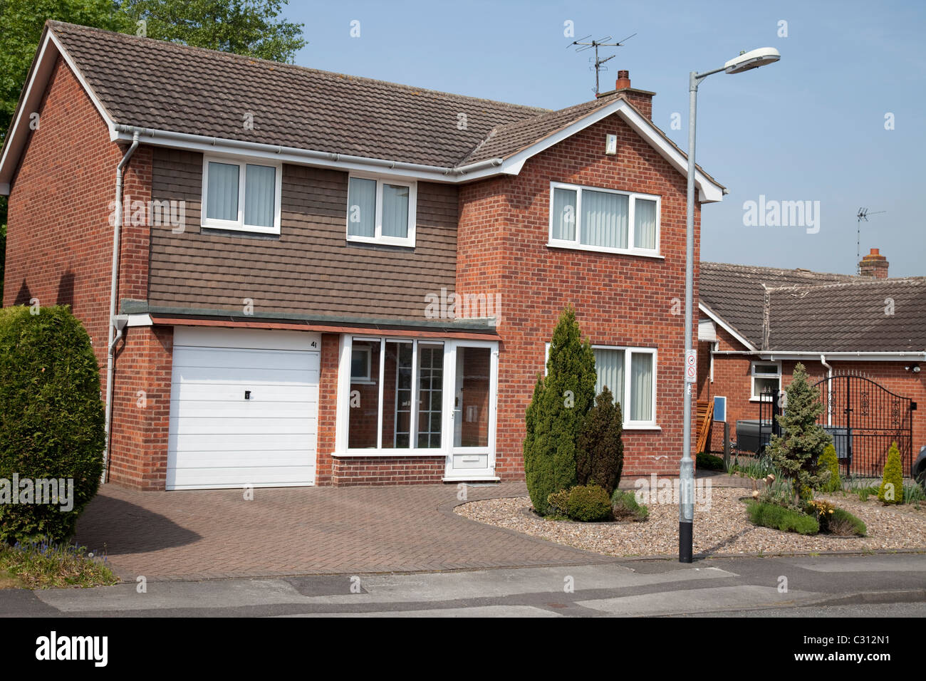 New build house uk hi-res stock photography and images - Alamy