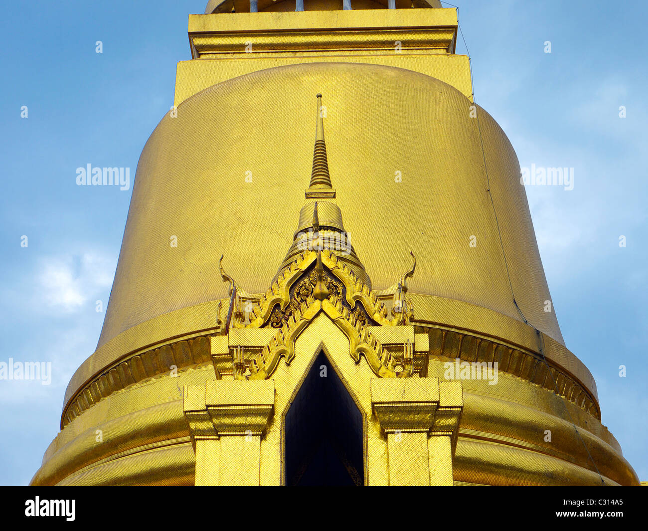 Inside the Grand Palace, Bangkok, Thailand Stock Photo - Alamy