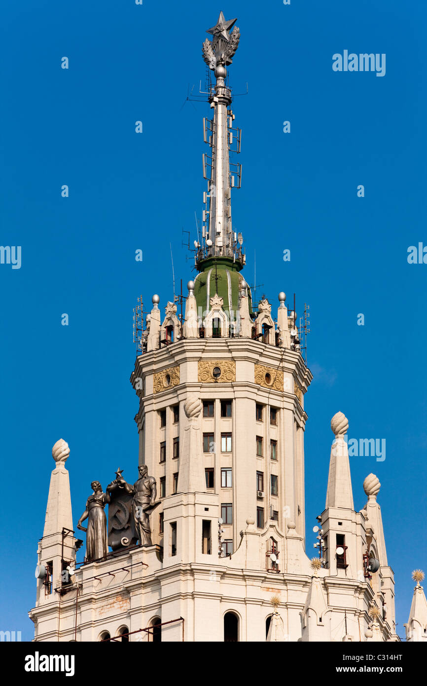 Moscow embankment building hi-res stock photography and images - Alamy