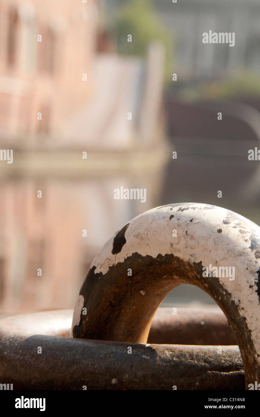 Boat ring hi-res stock photography and images - Alamy