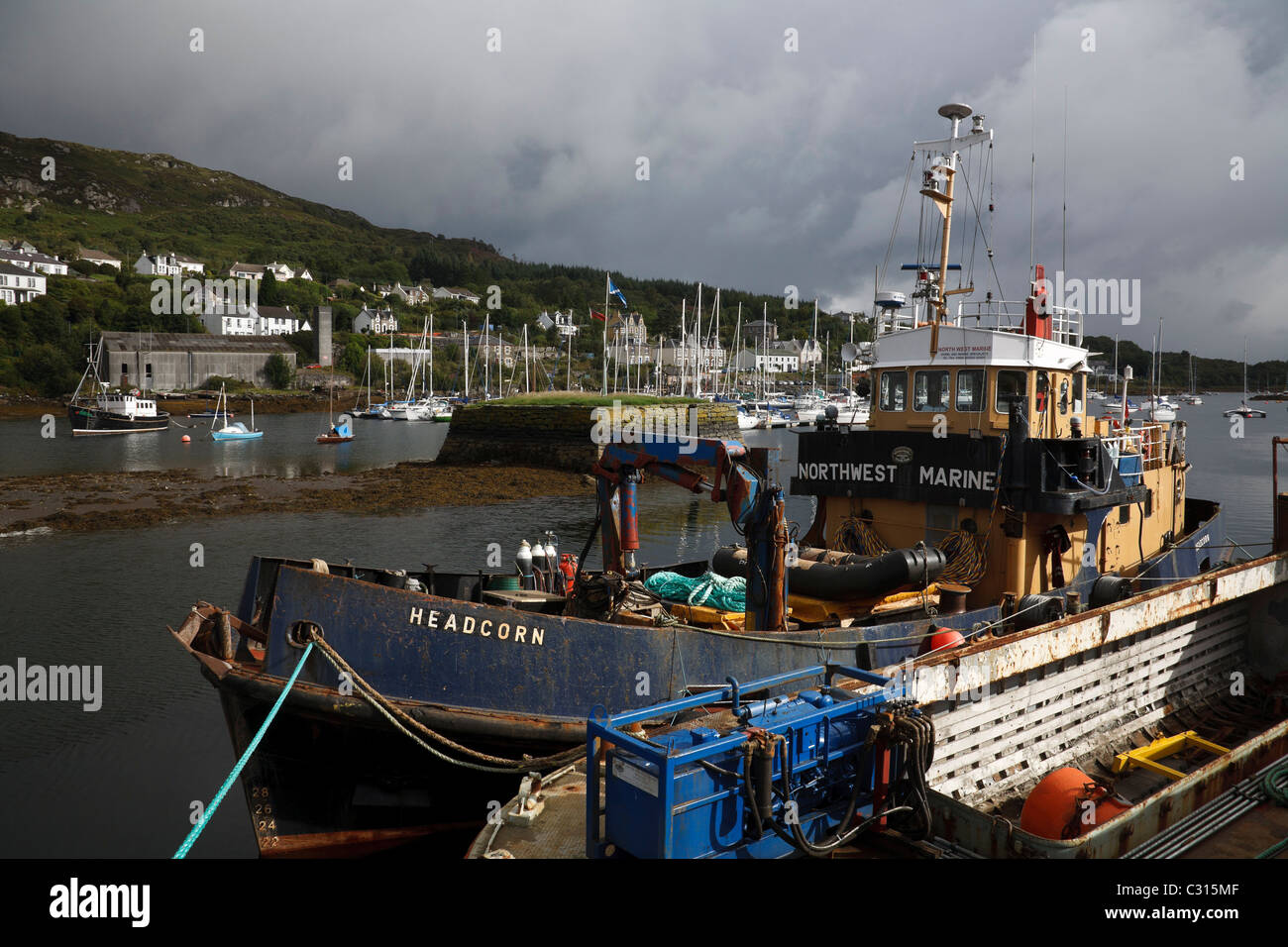 Commercial Diving Boat High Resolution Stock Photography and Images - Alamy