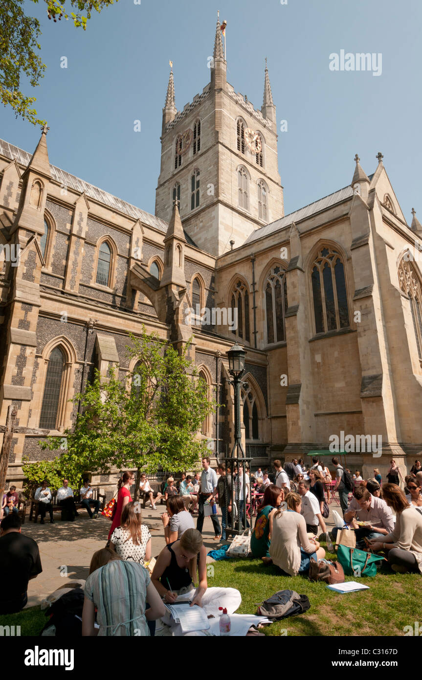 Southwark Cathedral in London,England Stock Photo - Alamy