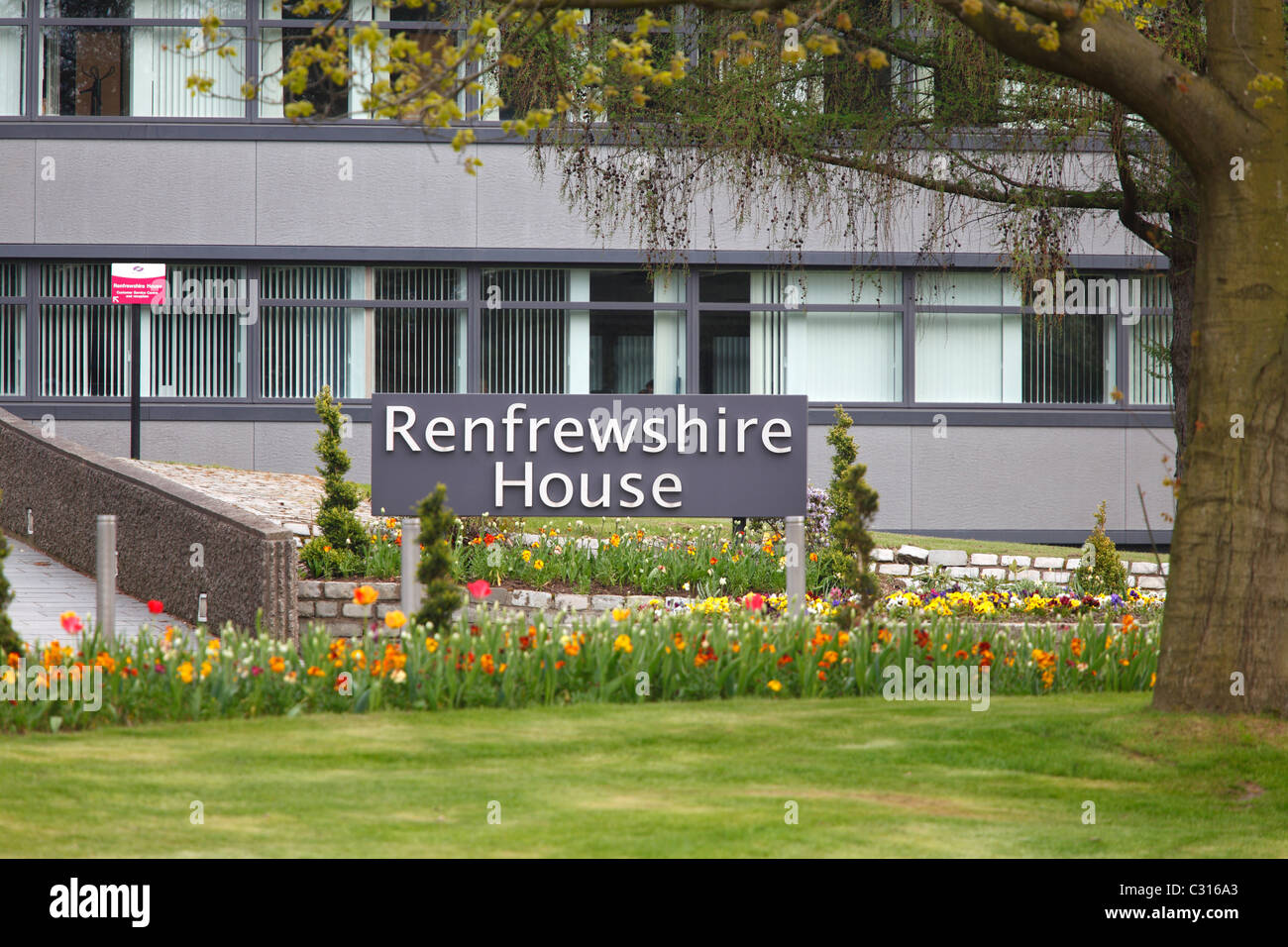 Renfrewshire council hi-res stock photography and images - Alamy