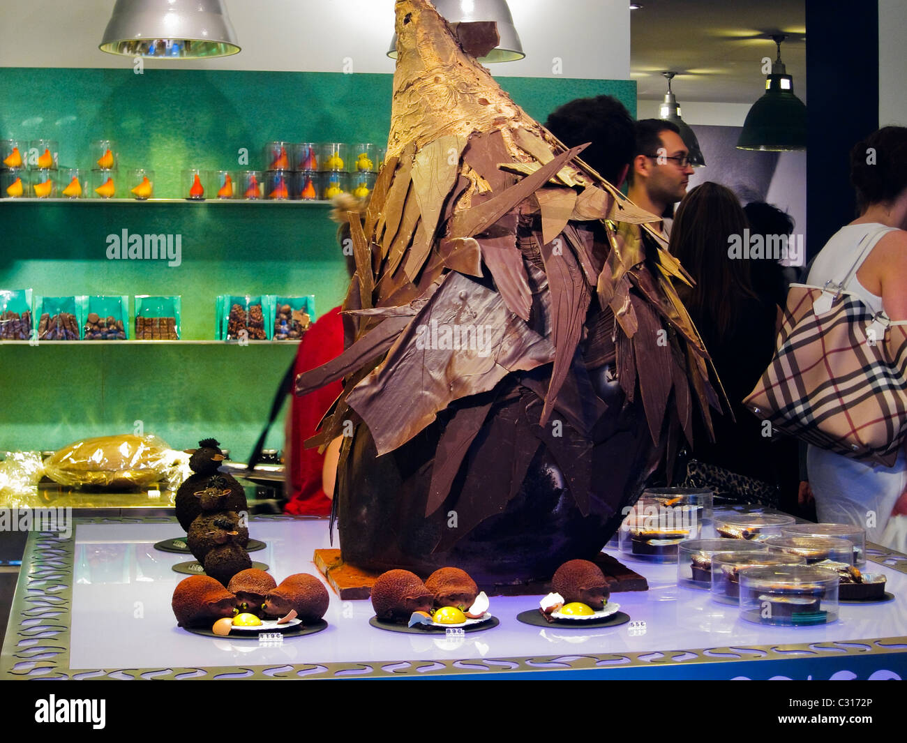 Patrick roger paris hi-res stock photography and images - Alamy