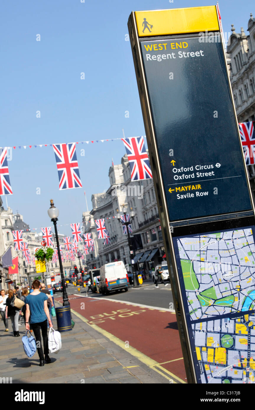 Uk signpost london map maps hi-res stock photography and images - Alamy