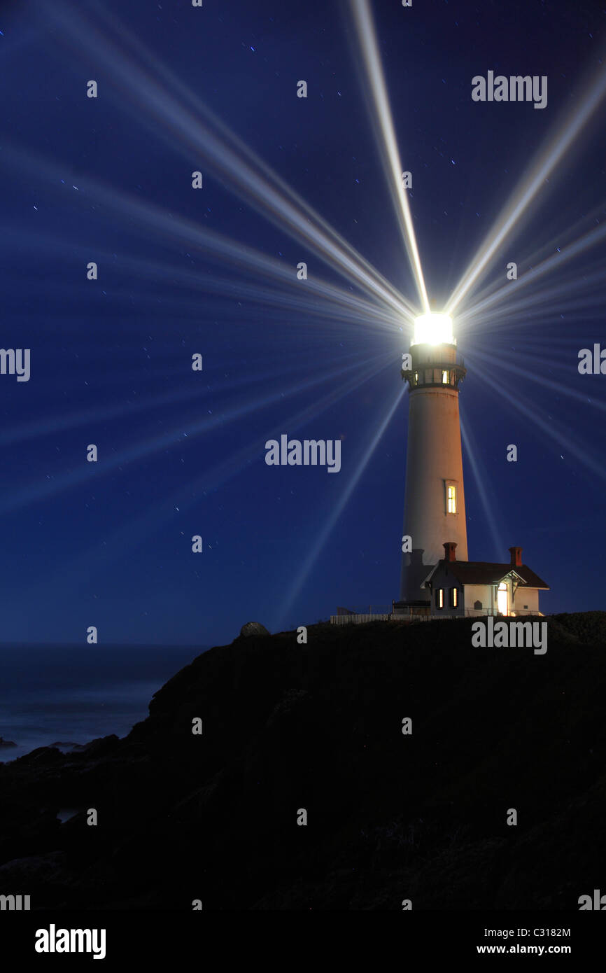 Dramatic lighthouses hi-res stock photography and images - Alamy