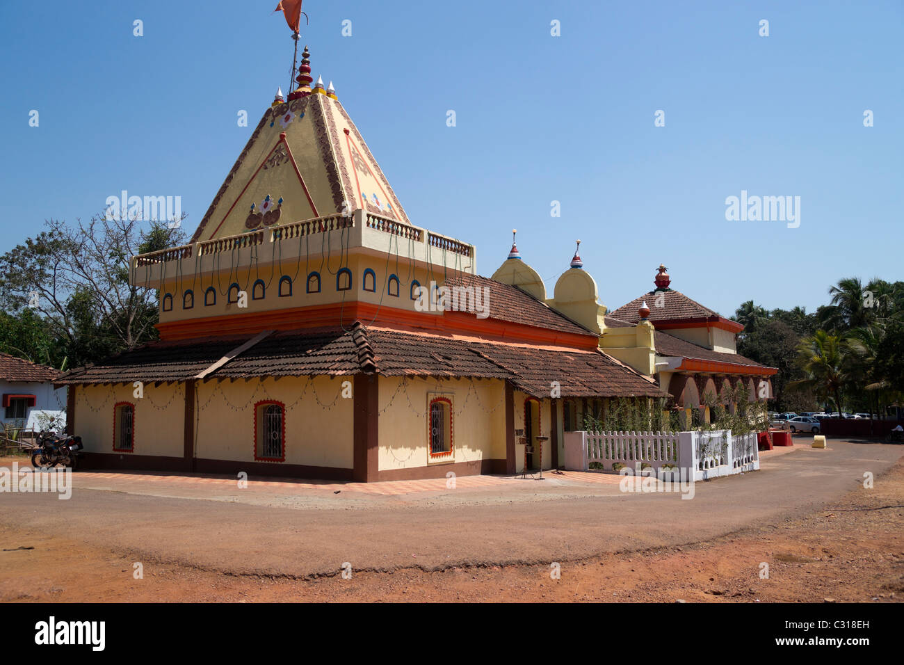 Hindu temple goa india hi-res stock photography and images - Alamy
